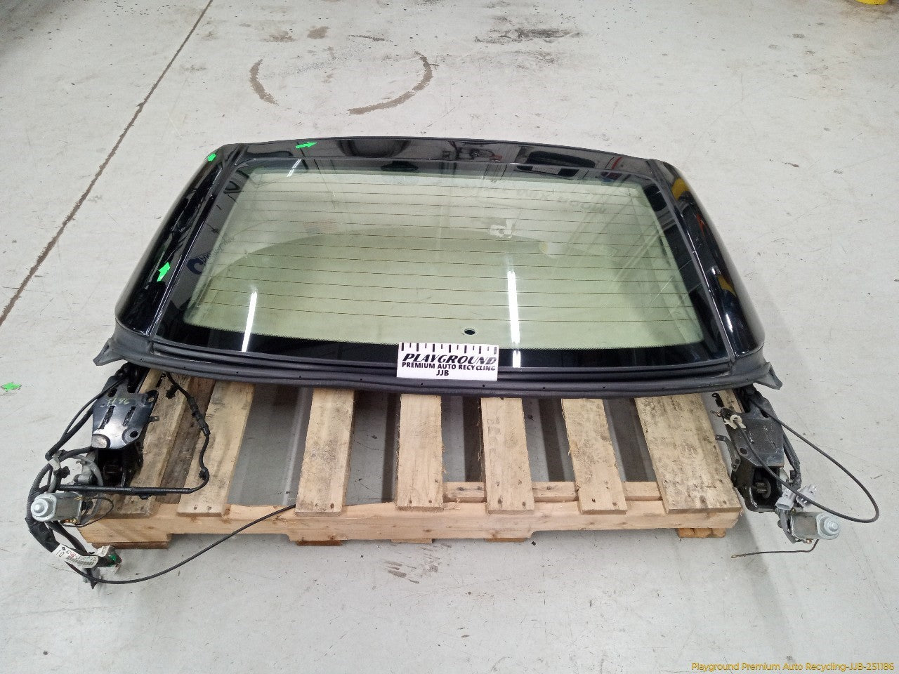 Lexus SC430 Convertible Roof Top Assembly | Playground PAR